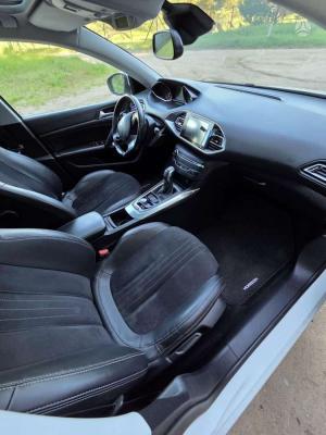 Balts Peugeot 308 2014 Tauragė, ar dzinēja tilpumu 2.00 L un nobraukumu 250 tūkst. km par 5200 €, foto 6 vietnē AUTOMOTO.COM.LV