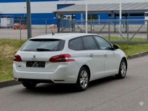 White Peugeot 308 2014 in Ukmerge, with an engine capacity of 1.20 L and mileage of 180 thousand km for 3250 €, photo 6 on AUTOMOTO.COM.LV