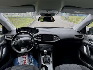 White Peugeot 308 2014 in Ukmerge, with an engine capacity of 1.20 L and mileage of 180 thousand km for 3250 €, photo 8 on AUTOMOTO.COM.LV