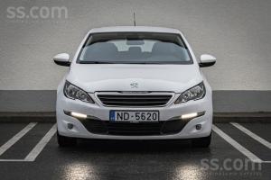 White Peugeot 308 2015 in Riga, with an engine capacity of 1.60 L and mileage of 0 thousand km for 5252 €, photo 2 on AUTOMOTO.COM.LV