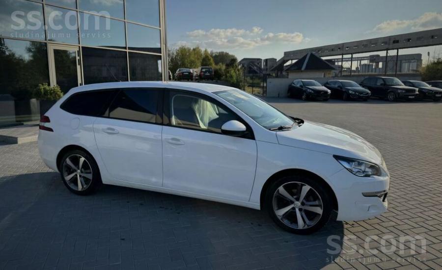 Balts Peugeot 308 2015 Telšiai, ar dzinēja tilpumu 1.60 L un nobraukumu 219 tūkst. km par 5199 €, foto 7 vietnē AUTOMOTO.COM.LV