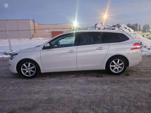 White Peugeot 308 2015 in Kaunas, with an engine capacity of 1.56 L and mileage of 220 thousand km for 4995 €, photo 8 on AUTOMOTO.COM.LV