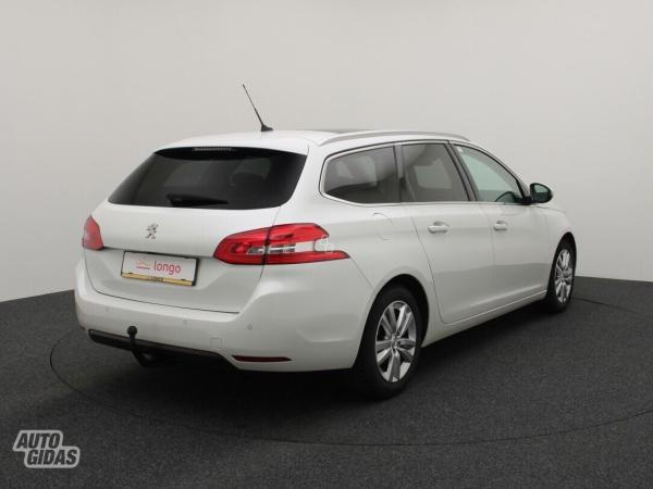 White Peugeot 308 2015 in Vilnius, with an engine capacity of 1.60 L and mileage of 182 thousand km for 5999 €, photo 8 on AUTOMOTO.COM.LV