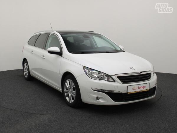 White Peugeot 308 2015 in Vilnius, with an engine capacity of 1.60 L and mileage of 182 thousand km for 5999 €, photo 10 on AUTOMOTO.COM.LV