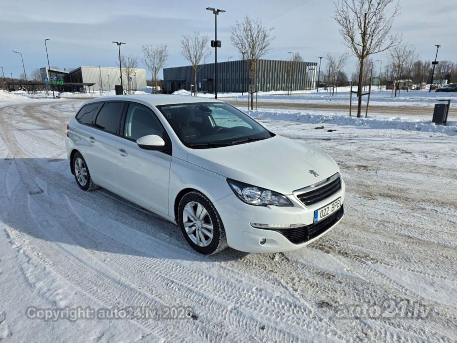 Balts Peugeot 308 2015 Tartu, ar dzinēja tilpumu 1.20 L un nobraukumu 174 tūkst. km par 6900 €, foto 1 vietnē AUTOMOTO.COM.LV