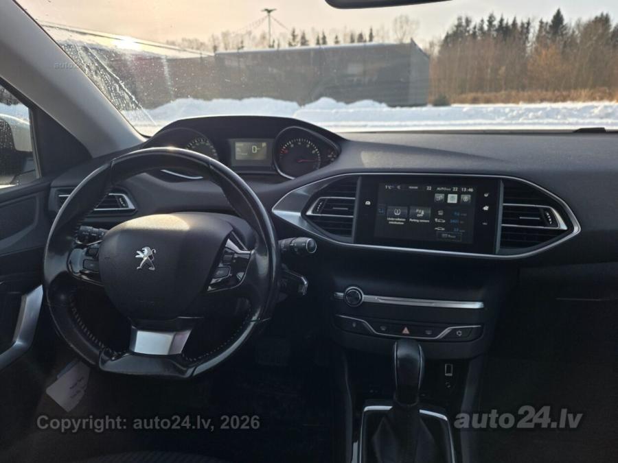 Balts Peugeot 308 2015 Tartu, ar dzinēja tilpumu 1.20 L un nobraukumu 174 tūkst. km par 6900 €, foto 12 vietnē AUTOMOTO.COM.LV