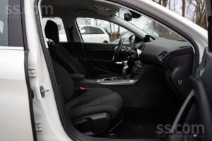 Белый Пежо 308 2015 в Лиепая, объемом двигателя 1.20 л и пробегом 163 тыс. км за 6400 €, фото 14 на AUTOMOTO.COM.LV