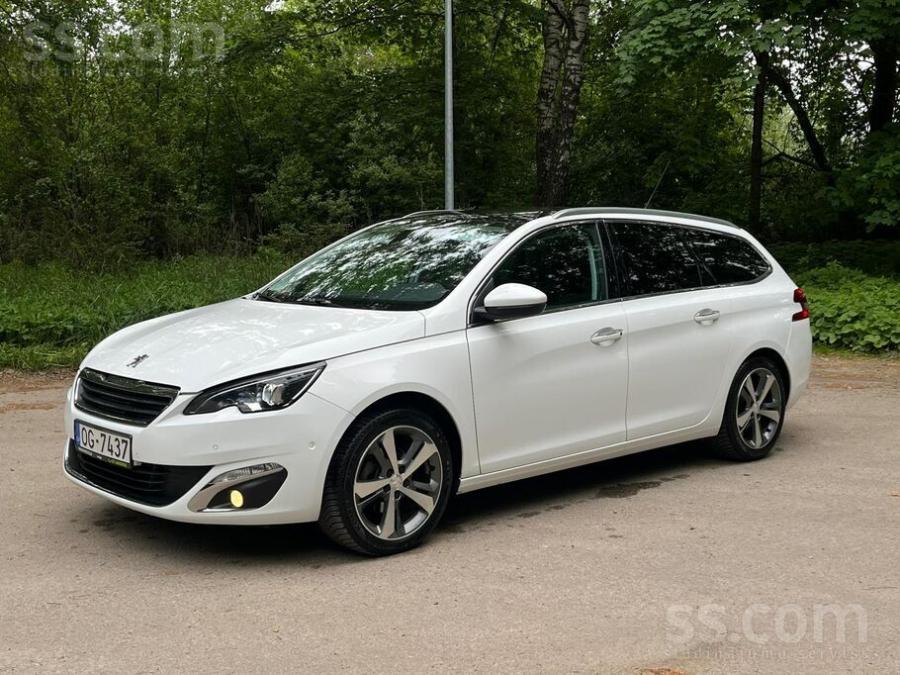 Balts Peugeot 308 2015 Rīga, ar dzinēja tilpumu 1.20 L un nobraukumu 0 tūkst. km par 6600 €, foto 1 vietnē AUTOMOTO.COM.LV
