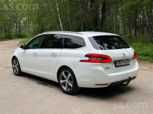 Balts Peugeot 308 2015 Rīga, ar dzinēja tilpumu 1.20 L un nobraukumu 0 tūkst. km par 6600 €, foto 4 vietnē AUTOMOTO.COM.LV