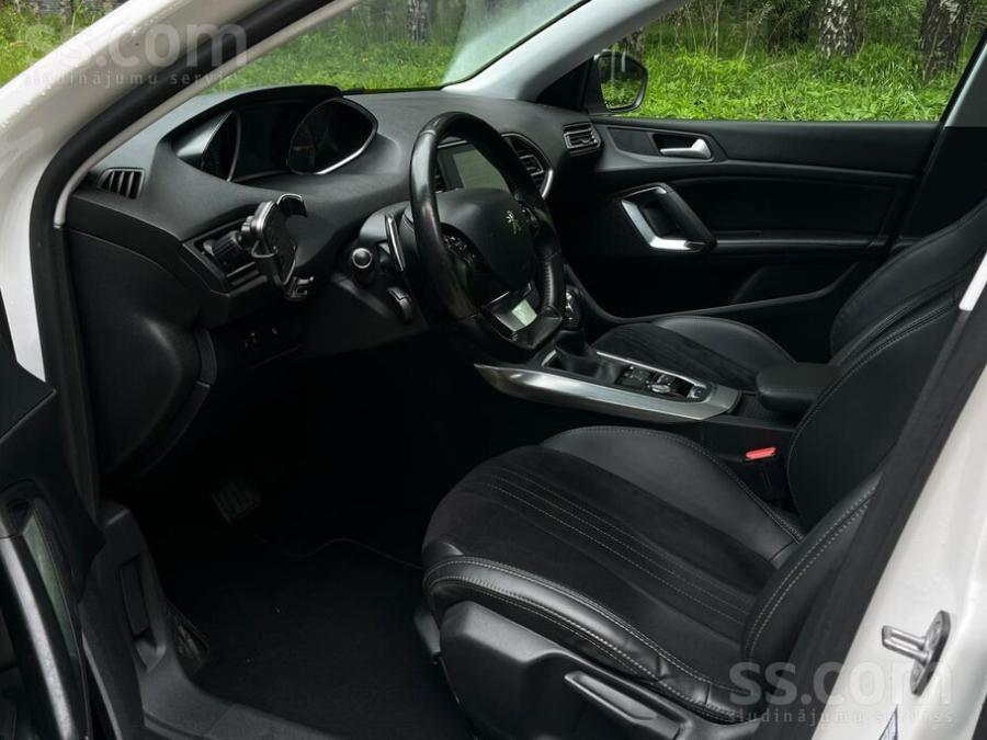Balts Peugeot 308 2015 Rīga, ar dzinēja tilpumu 1.20 L un nobraukumu 0 tūkst. km par 6600 €, foto 10 vietnē AUTOMOTO.COM.LV
