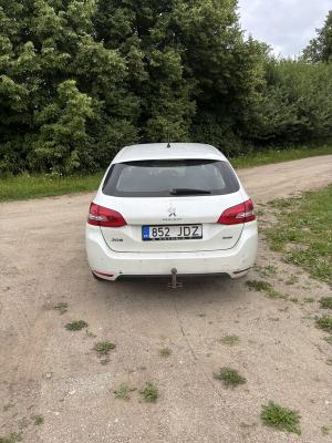 Balts Peugeot 308 2015 Kunda, ar dzinēja tilpumu 1.60 L un nobraukumu 424 tūkst. km par 3999 €, foto 3 vietnē AUTOMOTO.COM.LV