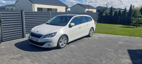 Balts Peugeot 308 2015 Kauņa, ar dzinēja tilpumu 1.56 L un nobraukumu 218 tūkst. km par 2400 €, foto 1 vietnē AUTOMOTO.COM.LV