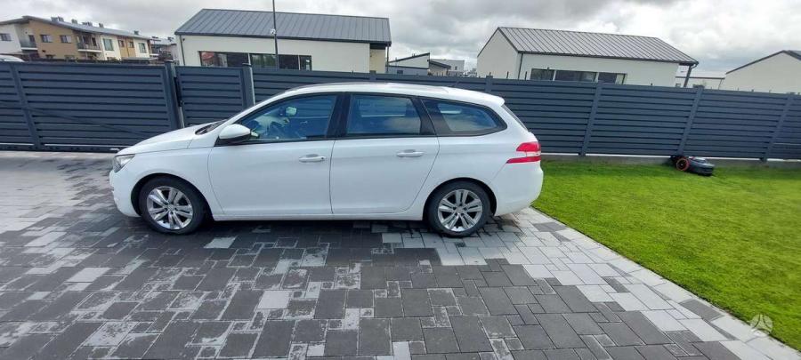 Balts Peugeot 308 2015 Kauņa, ar dzinēja tilpumu 1.56 L un nobraukumu 218 tūkst. km par 2400 €, foto 8 vietnē AUTOMOTO.COM.LV