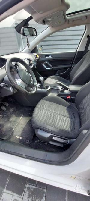 Balts Peugeot 308 2015 Kauņa, ar dzinēja tilpumu 1.56 L un nobraukumu 218 tūkst. km par 2400 €, foto 9 vietnē AUTOMOTO.COM.LV