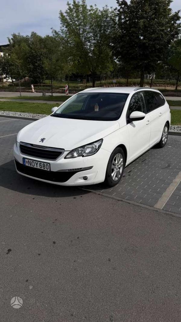 Balts Peugeot 308 2015 Kauņa, ar dzinēja tilpumu 1.20 L un nobraukumu 232 tūkst. km par 3700 €, foto 2 vietnē AUTOMOTO.COM.LV
