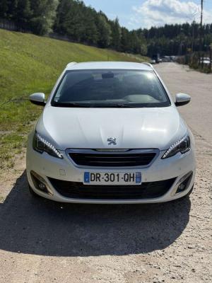 White Peugeot 308 2015 in Vilnius, with an engine capacity of 1.20 L and mileage of 200 thousand km for 3800 €, photo 3 on AUTOMOTO.COM.LV