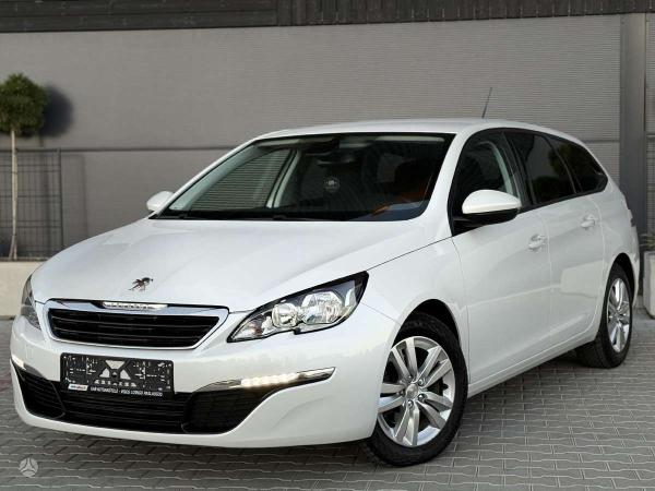 White Peugeot 308 2016 in Siauliai, with an engine capacity of 1.20 L and mileage of 153 thousand km for 5950 €, photo 2 on AUTOMOTO.COM.LV
