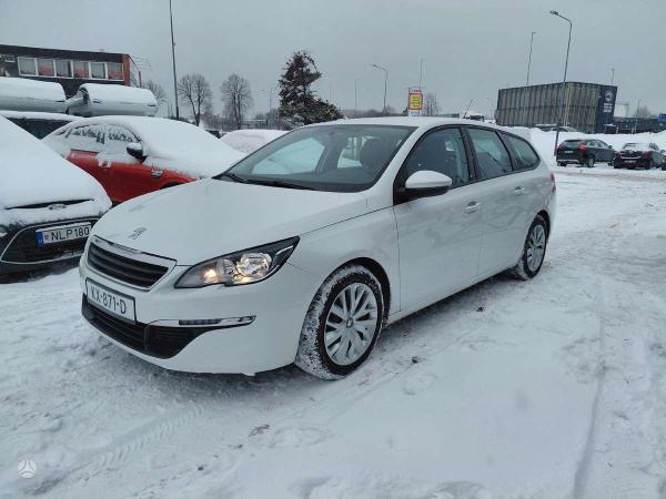 White Peugeot 308 2016 in Klaipeda, with an engine capacity of 1.20 L and mileage of 222 thousand km for 3699 €, photo 1 on AUTOMOTO.COM.LV