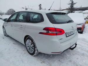 White Peugeot 308 2016 in Klaipeda, with an engine capacity of 1.20 L and mileage of 222 thousand km for 3699 €, photo 7 on AUTOMOTO.COM.LV