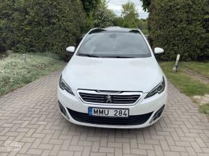 White Peugeot 308 2016 in Vilnius, with an engine capacity of 1.60 L and mileage of 206 thousand km for 6900 €, photo 3 on AUTOMOTO.COM.LV