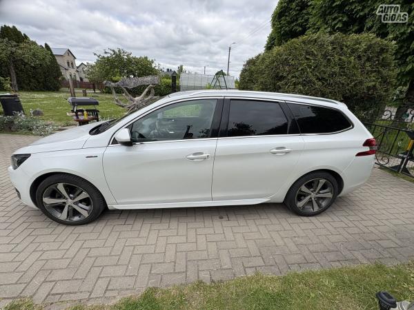 White Peugeot 308 2016 in Vilnius, with an engine capacity of 1.60 L and mileage of 206 thousand km for 6900 €, photo 7 on AUTOMOTO.COM.LV