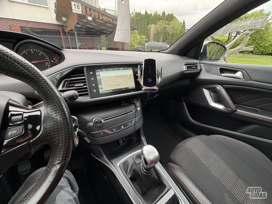 White Peugeot 308 2016 in Vilnius, with an engine capacity of 1.60 L and mileage of 206 thousand km for 6900 €, photo 17 on AUTOMOTO.COM.LV