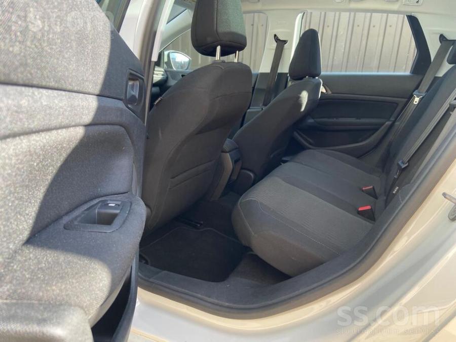 Balts Peugeot 308 2016 Daugavpils, ar dzinēja tilpumu 1.20 L un nobraukumu 132 tūkst. km par 4750 €, foto 14 vietnē AUTOMOTO.COM.LV