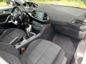 Balts Peugeot 308 2016 Jelgava, ar dzinēja tilpumu 1.20 L un nobraukumu 131 tūkst. km par 4790 €, foto 8 vietnē AUTOMOTO.COM.LV