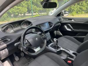 Balts Peugeot 308 2016 Jelgava, ar dzinēja tilpumu 1.20 L un nobraukumu 131 tūkst. km par 4790 €, foto 9 vietnē AUTOMOTO.COM.LV