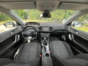 Balts Peugeot 308 2016 Jelgava, ar dzinēja tilpumu 1.20 L un nobraukumu 131 tūkst. km par 4790 €, foto 11 vietnē AUTOMOTO.COM.LV