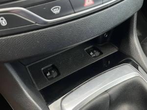 Balts Peugeot 308 2016 Jelgava, ar dzinēja tilpumu 1.20 L un nobraukumu 131 tūkst. km par 4790 €, foto 21 vietnē AUTOMOTO.COM.LV
