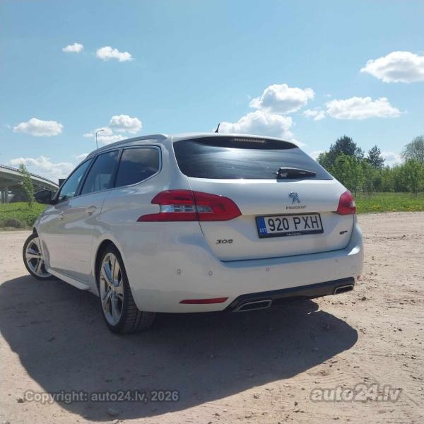 White Peugeot 308 2016 in Tartu, with an engine capacity of 2.00 L and mileage of 205 thousand km for 6199 €, photo 7 on AUTOMOTO.COM.LV