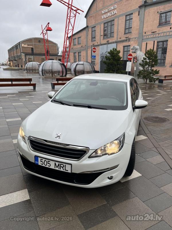 Balts Peugeot 308 2017 Tallina, ar dzinēja tilpumu 1.60 L un nobraukumu 140 tūkst. km par 8000 €, foto 3 vietnē AUTOMOTO.COM.LV