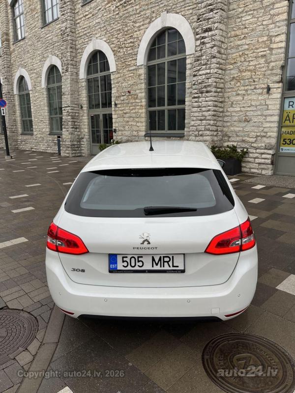 Balts Peugeot 308 2017 Tallina, ar dzinēja tilpumu 1.60 L un nobraukumu 140 tūkst. km par 8000 €, foto 6 vietnē AUTOMOTO.COM.LV