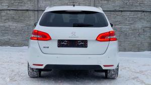 White Peugeot 308 2017 in Taurage, with an engine capacity of 1.50 L and mileage of 103 thousand km for 6500 €, photo 9 on AUTOMOTO.COM.LV