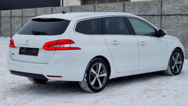 Balts Peugeot 308 2017 Tauragė, ar dzinēja tilpumu 1.60 L un nobraukumu 103 tūkst. km par 6500 €, foto 5 vietnē AUTOMOTO.COM.LV