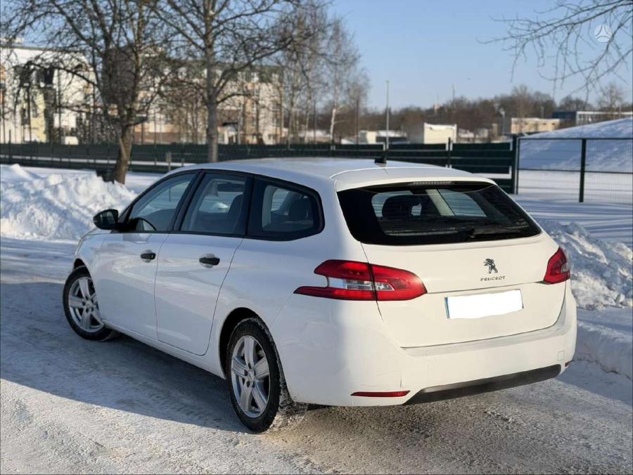 Balts Peugeot 308 2017 Šauļi, ar dzinēja tilpumu 1.56 L un nobraukumu 283 tūkst. km par 4150 €, foto 7 vietnē AUTOMOTO.COM.LV