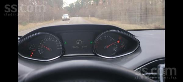 Balts Peugeot 308 2017 Rīga, ar dzinēja tilpumu 1.60 L un nobraukumu 145 tūkst. km par 4300 €, foto 4 vietnē AUTOMOTO.COM.LV