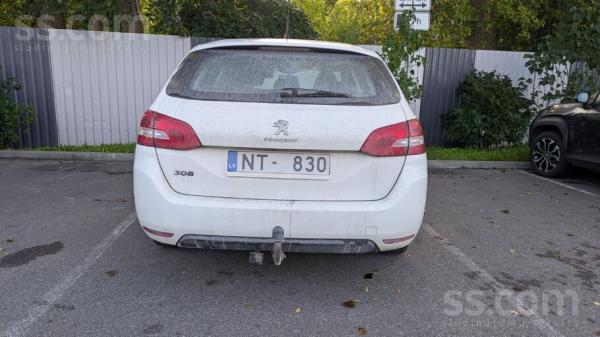 Balts Peugeot 308 2017 Rīga, ar dzinēja tilpumu 1.60 L un nobraukumu 0 tūkst. km par 4200 €, foto 4 vietnē AUTOMOTO.COM.LV