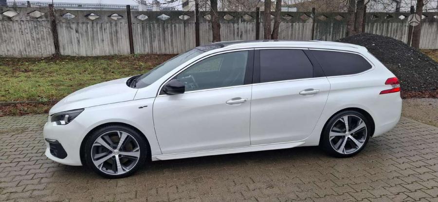 White Peugeot 308 2018 in Marijampole, with an engine capacity of 2.00 L and mileage of 181 thousand km for 8600 €, photo 21 on AUTOMOTO.COM.LV