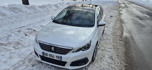 White Peugeot 308 2018 in Taurage, with an engine capacity of 1.56 L and mileage of 260 thousand km for 6600 €, photo 1 on AUTOMOTO.COM.LV