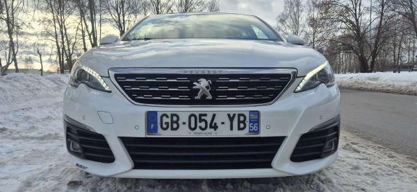 White Peugeot 308 2018 in Taurage, with an engine capacity of 1.56 L and mileage of 260 thousand km for 6600 €, photo 8 on AUTOMOTO.COM.LV