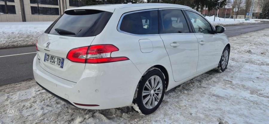 White Peugeot 308 2018 in Taurage, with an engine capacity of 1.56 L and mileage of 260 thousand km for 6600 €, photo 19 on AUTOMOTO.COM.LV