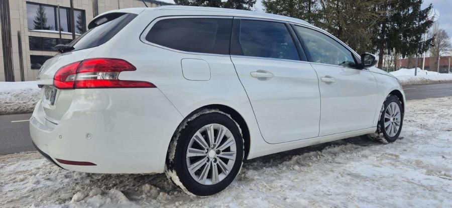 White Peugeot 308 2018 in Taurage, with an engine capacity of 1.56 L and mileage of 260 thousand km for 6600 €, photo 20 on AUTOMOTO.COM.LV