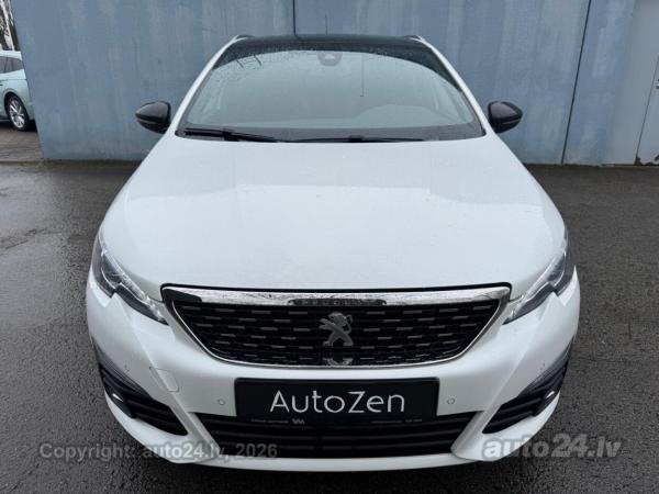 Balts Peugeot 308 2018 Tallina, ar dzinēja tilpumu 1.20 L un nobraukumu 201 tūkst. km par 6495 €, foto 2 vietnē AUTOMOTO.COM.LV
