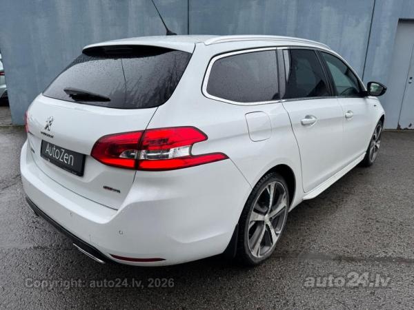 Balts Peugeot 308 2018 Tallina, ar dzinēja tilpumu 1.20 L un nobraukumu 201 tūkst. km par 6495 €, foto 5 vietnē AUTOMOTO.COM.LV