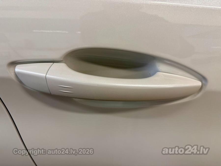 Белый Пежо 308 2018 в Таллин, объемом двигателя 1.60 л и пробегом 156 тыс. км за 8995 €, фото 19 на AUTOMOTO.COM.LV