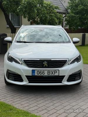 White Peugeot 308 2018 in Parnu, with an engine capacity of 1.60 L and mileage of 156 thousand km for 8900 €, photo 5 on AUTOMOTO.COM.LV