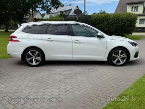 White Peugeot 308 2018 in Parnu, with an engine capacity of 1.60 L and mileage of 156 thousand km for 8900 €, photo 8 on AUTOMOTO.COM.LV