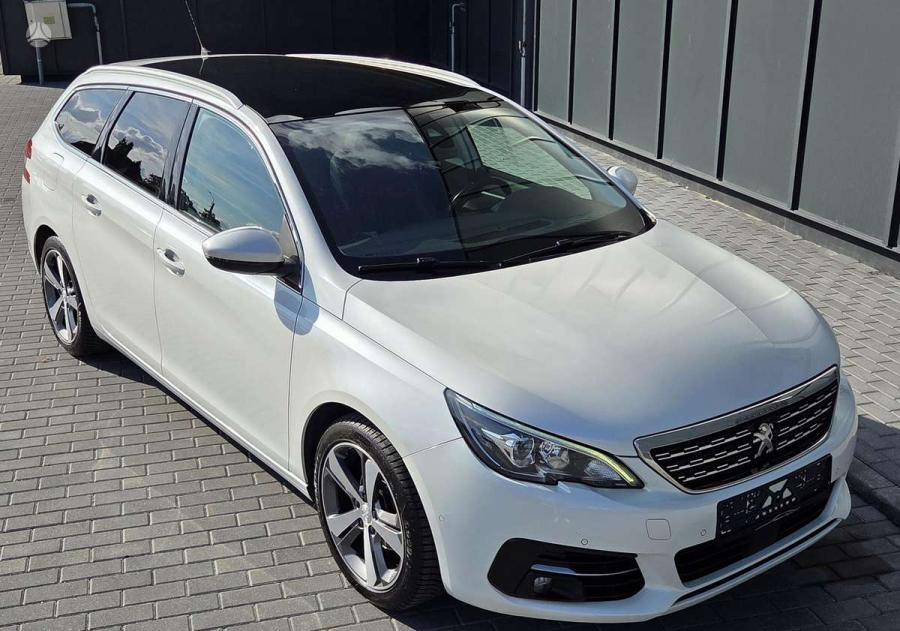 Balts Peugeot 308 2018 Šauļi, ar dzinēja tilpumu 1.20 L un nobraukumu 222 tūkst. km par 5750 €, foto 6 vietnē AUTOMOTO.COM.LV